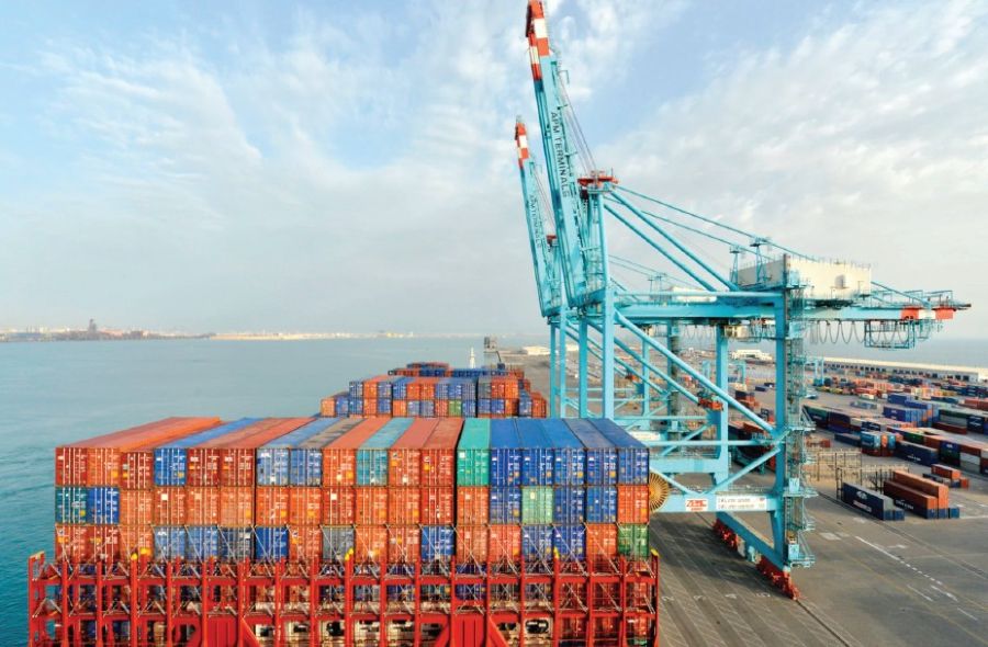 APM Terminals Leads Sustainable Port Change | Robban Assafina